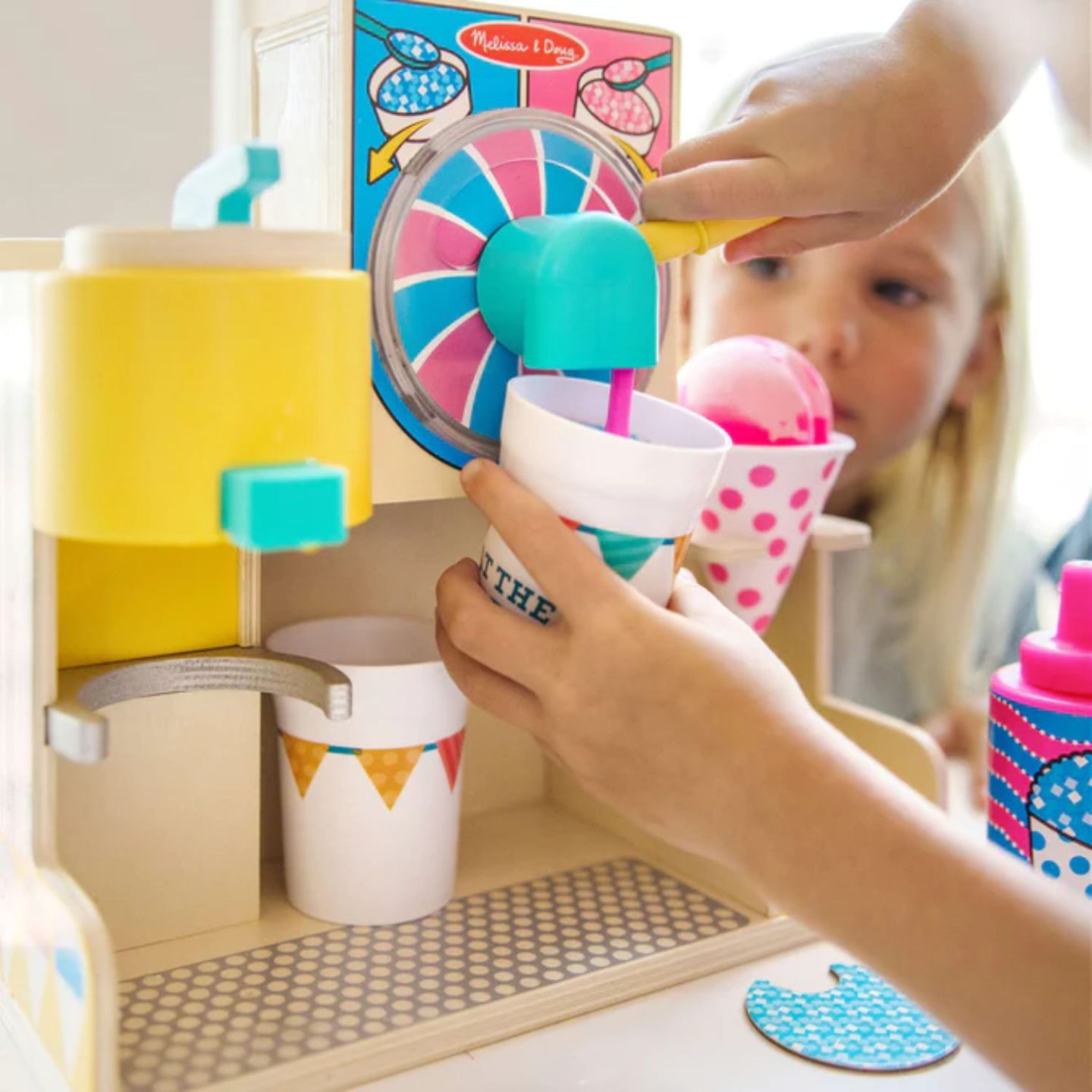 Melissa & Doug Fun at the Fair Snow-Cone & Slushi Play Set | Melissa ...